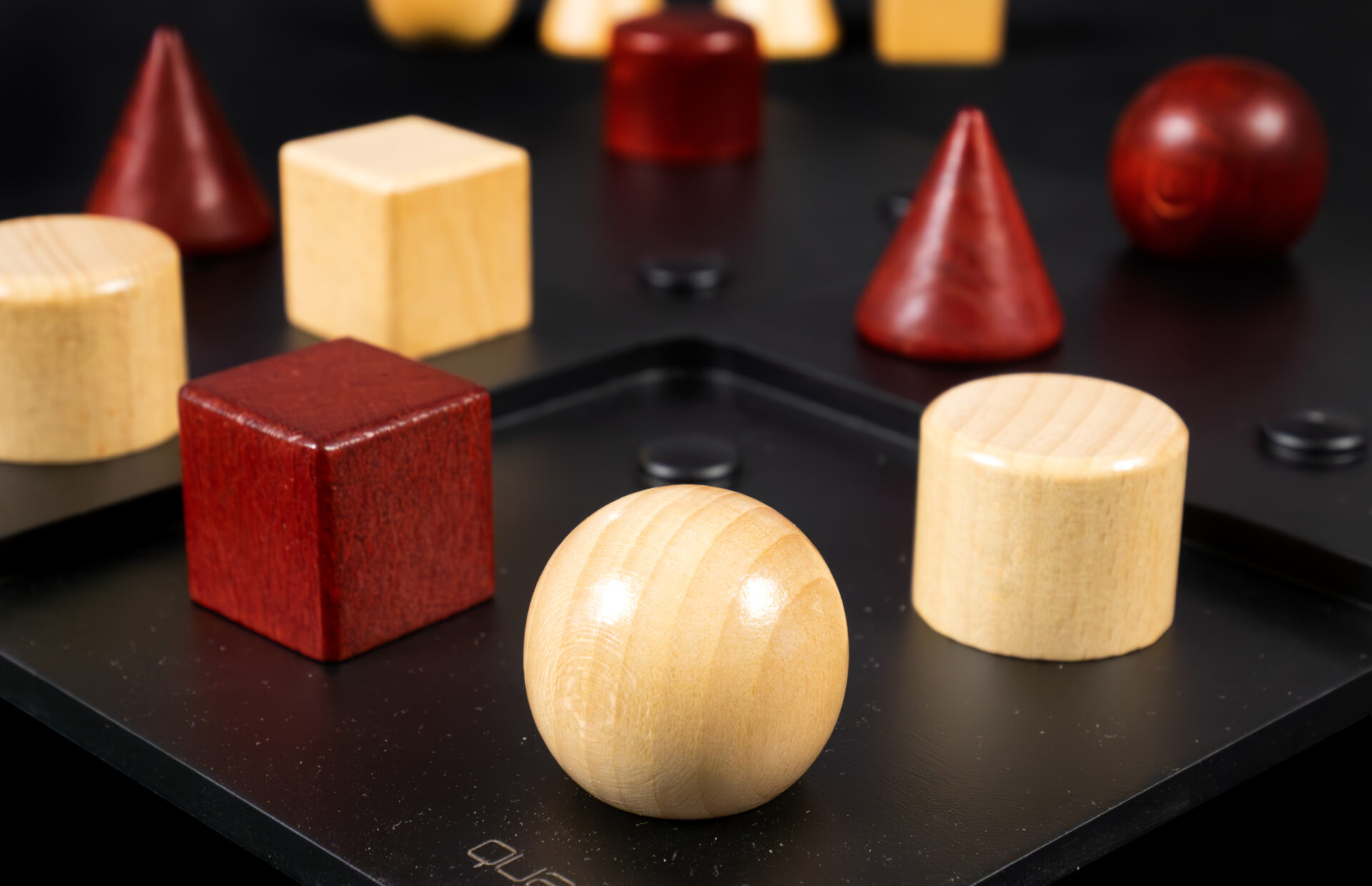 Reseña: Quantik | Misut Meeple